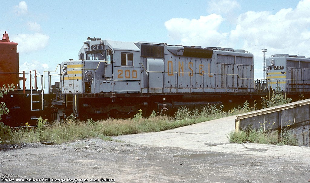 QNSL SD40 200